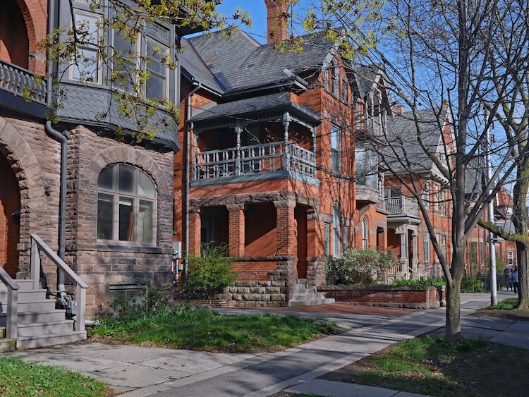 How to Buy a House in Toronto: Steps for First-Time Buyers
