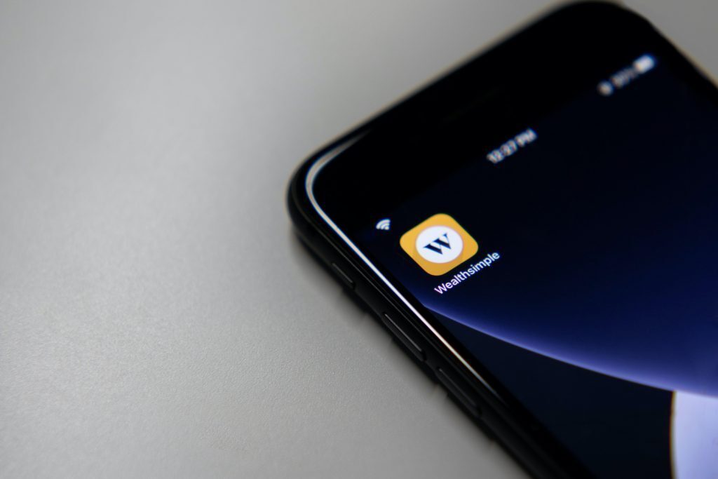 Wealthsimple Cash Card Review | WealthRocket 2023